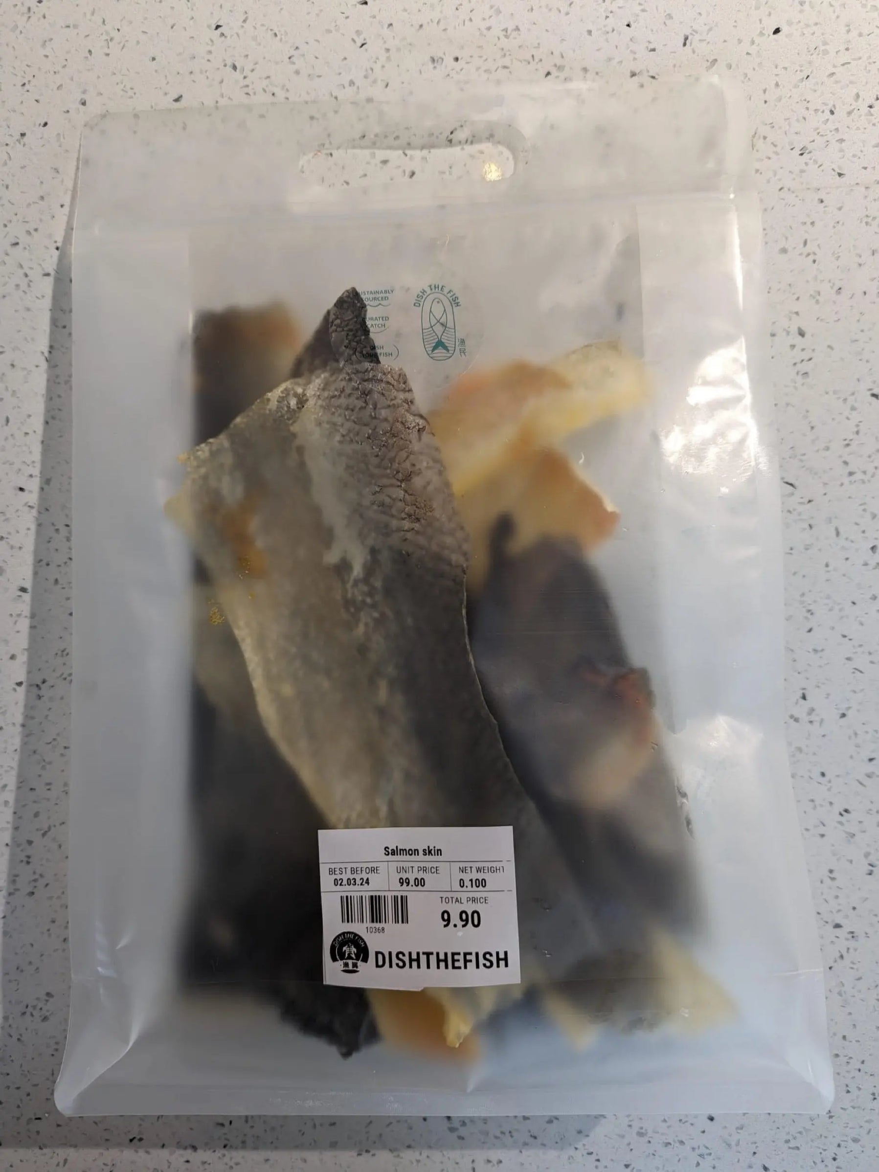 In House Dehydrated Norwegian Salmon Fish Skin for Pets (about 100g ...