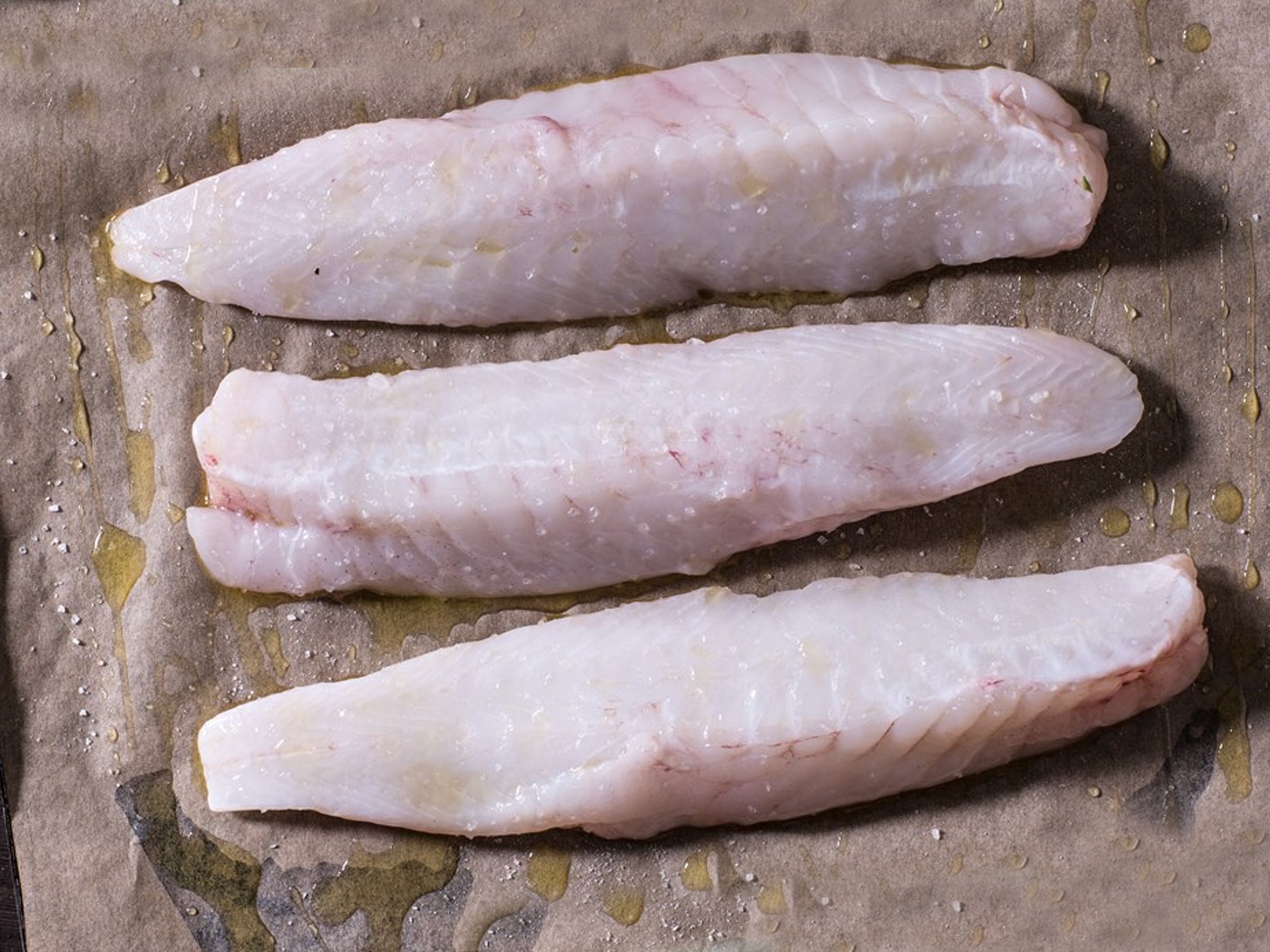 Wild Frozen Sustainable Monkfish Fillet (800g) – Dish The Fish